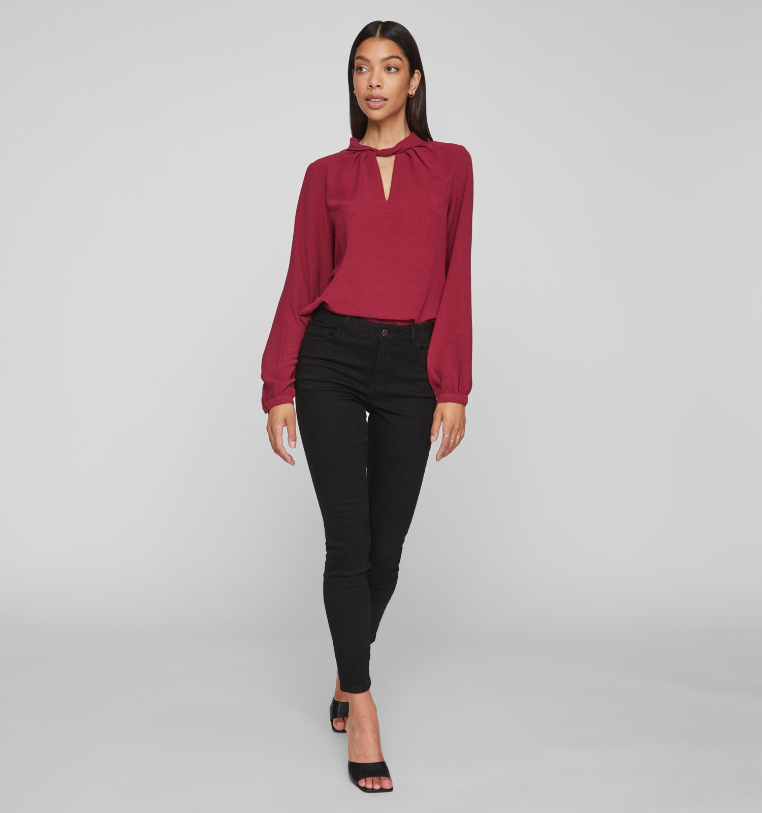 Vila Surashil High Neck Rode Blouse | Dames Blouses | Online op TORFS.BE